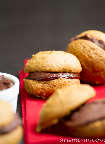 Gingerbread Whoopie Pies with Eggnog Dark Chocolate Ganache Filling ...
